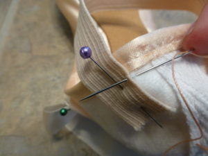 How to Sew Pointe Shoes, Step-by-Step – Dance Insight